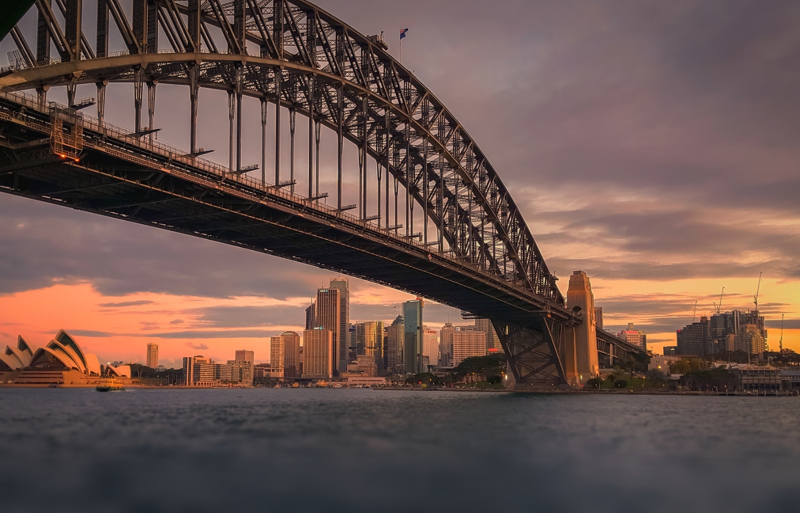Uncover Australia's Top Must-See Landmarks and Icons